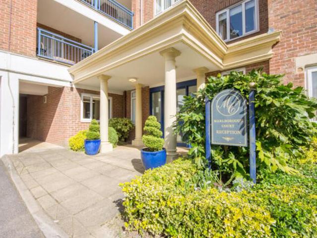1 bedroom retirement property for sale in Southfields Road, Eastbourne, BN21