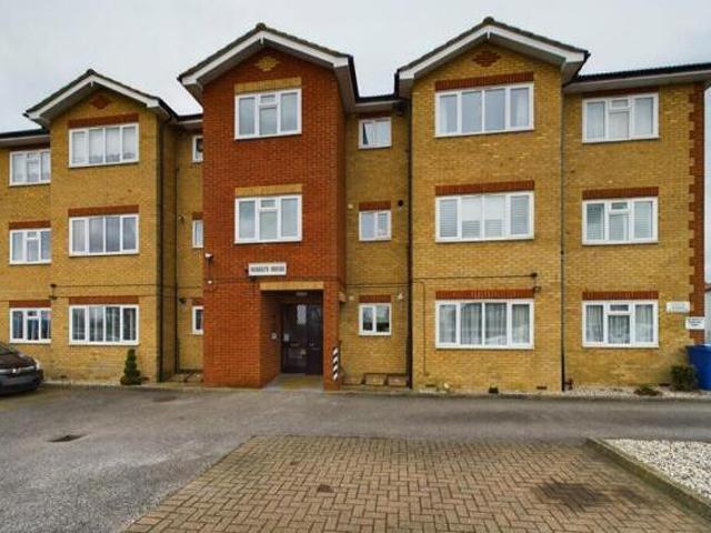 1 Bedroom Retirement Property For Sale In Springhouse Road, Corringham