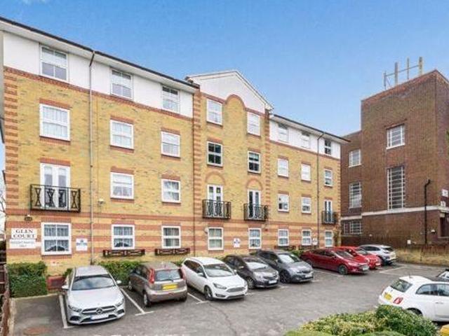 1 Bedroom Retirement Property For Sale In Station Road, Sidcup