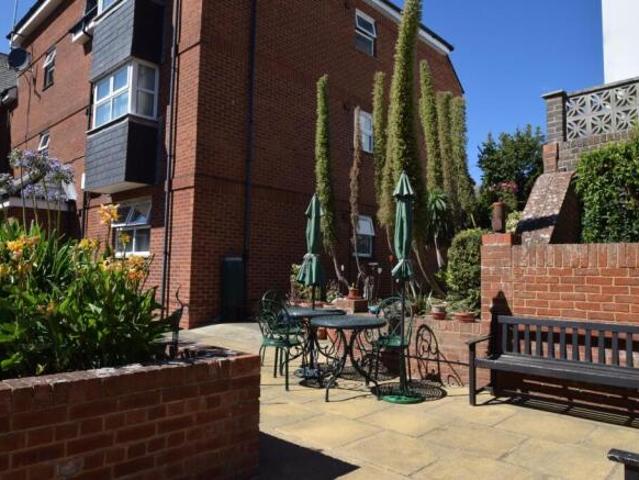 1 bedroom retirement property for sale in Star Road, Eastbourne, BN21
