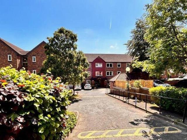 1 Bedroom Retirement Property For Sale In Sutton Coldfield