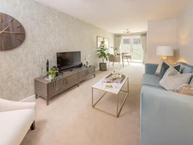 1 bedroom retirement property for rent in 4 Langholm Close, Be.