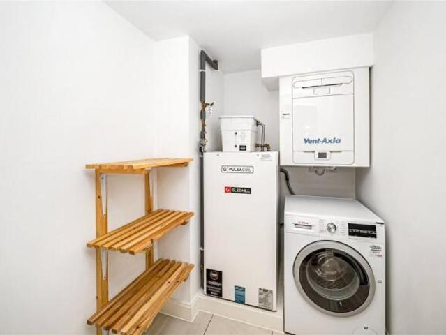 1 bedroom retirement property for rent in Bridge Avenue, Maidenhead, Berkshire, SL6