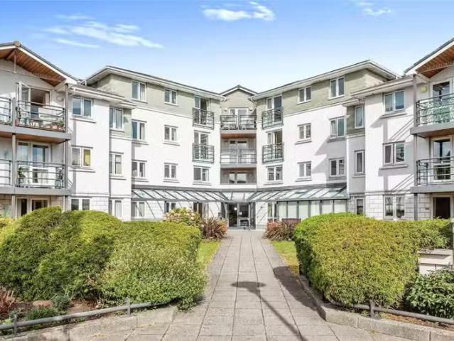 1 bedroom retirement property for rent in Brunel Court, Portis.