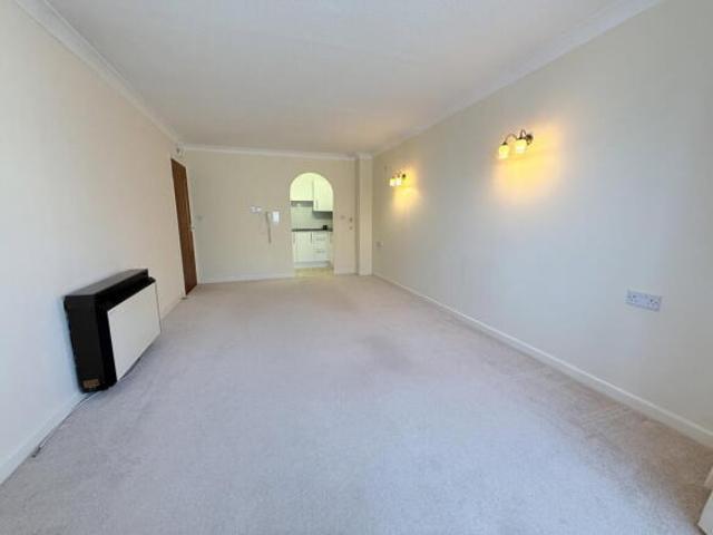 1 bedroom retirement property for rent in Cottage Grove, Southsea, PO5 1DU, PO5