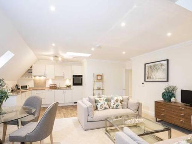 1 bedroom retirement property for rent in FleurdeLis Sandhurst College Town Sandhurst Berkshire