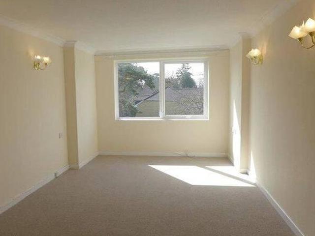 1 bedroom retirement property for rent in Homewaye House Pine Tree Glen Westbourne Bournemouth D