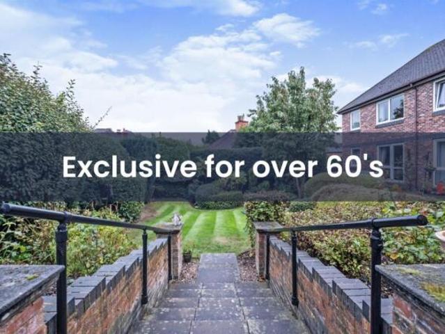 1 bedroom retirement property for rent in Kinmond Court, 1 35 Kenilworth Street, Leamington Spa, CV32