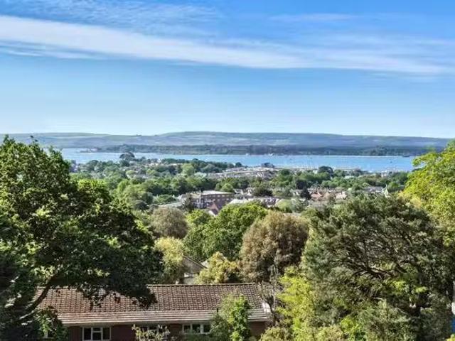 1 bedroom retirement property for rent in Mount Road, Poole, B.