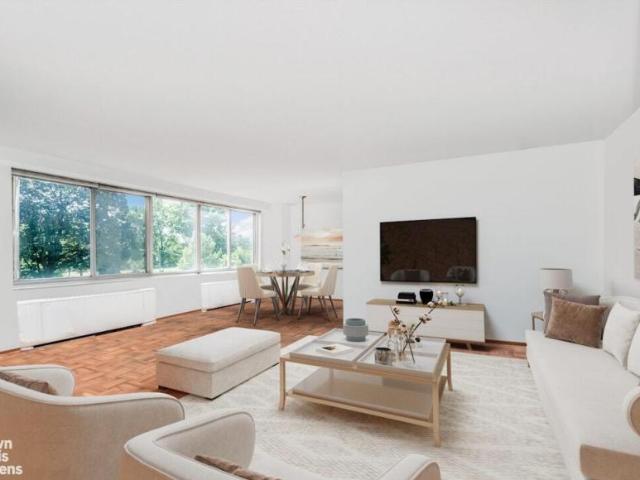 1 bedroom, Riverdale NY 97049072