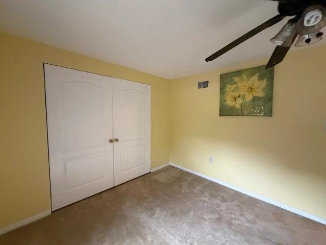 1 Bedroom w/ private bathroom for rent