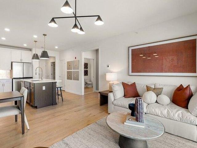 1 bedroom, Woburn MA 01801 LS101603515