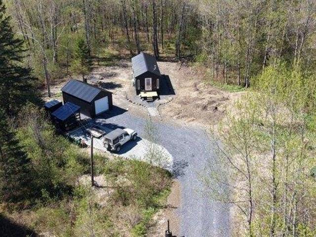 1 bedroom, Woodland ME 04736 102824192