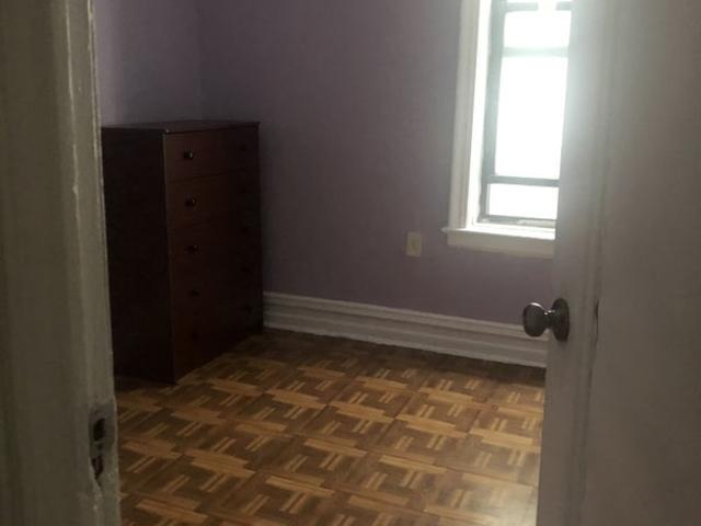 1 Bedroom, Walking Dist.!