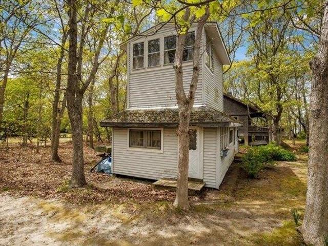 1 bedroom, Wareham MA 02532 LS102960242