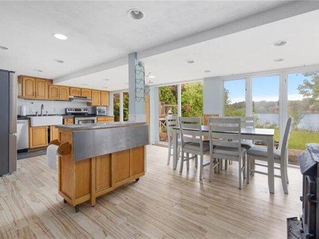 1 bedroom, Warwick RI 02889 103443141