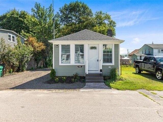 1 bedroom, Warwick RI 02889 105207532