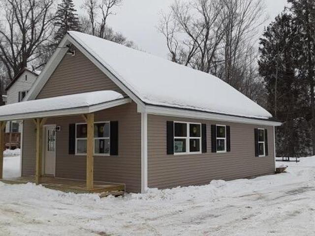 1 bedroom, Weld ME 04285 102346765