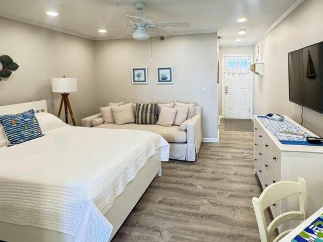 1 bedroom, Wells ME 04090 104566670