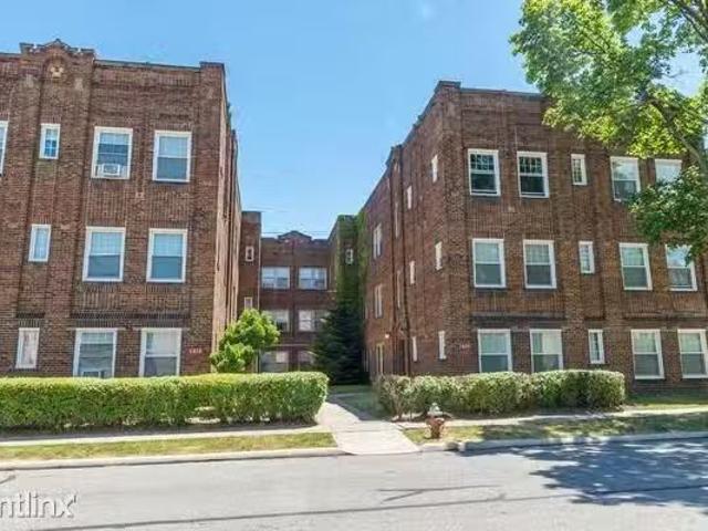 1 Bedroom West 101