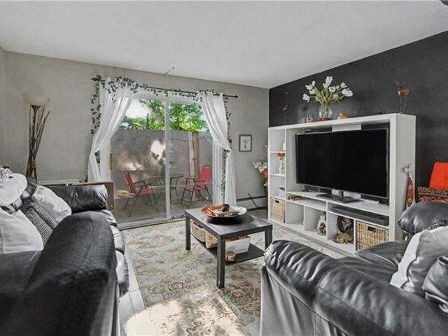 1 bedroom, West Warwick RI 02893 105113032