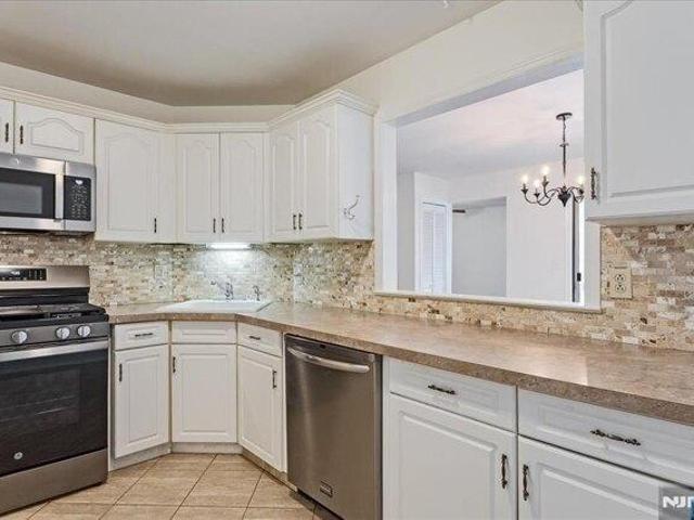 1 bedroom, West Orange NJ 07052 104409369