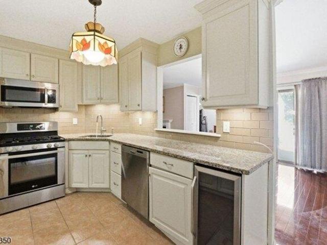1 bedroom, West Orange NJ 07052 102762207