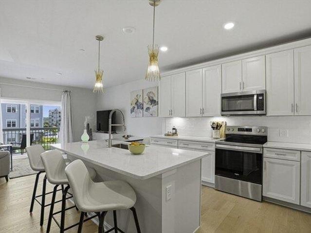 1 bedroom, Westborough MA 01581 104789133