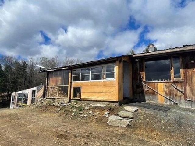 1 bedroom, Westfield VT 05874 102218619