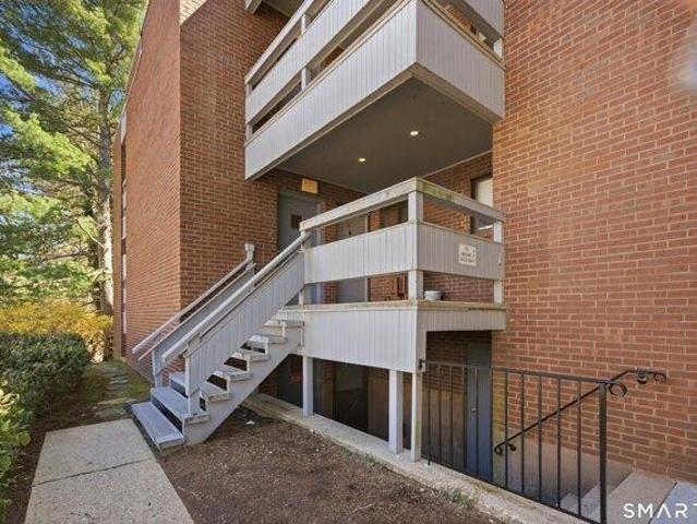 1 bedroom, Wilton CT 06897 102828500