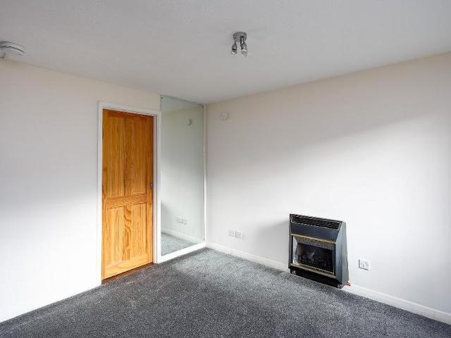 1 bedroom townhouse to rent