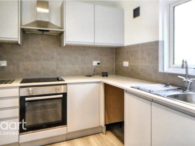 1 bedroom townhouse to rent