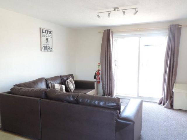1 bedroom townhouse to rent