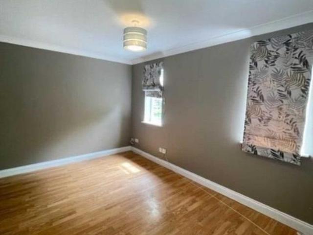 1 bedroom townhouse to rent