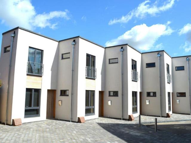 1 bedroom townhouse to rent