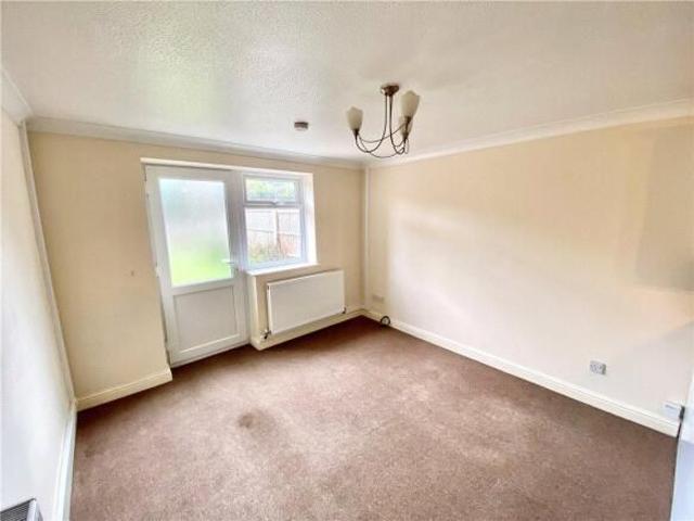 1 bedroom townhouse to rent