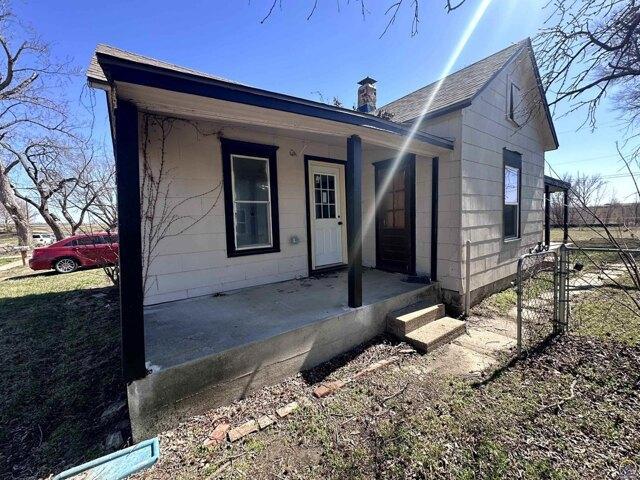 1 bedroom, Topeka KS 66608 90266444