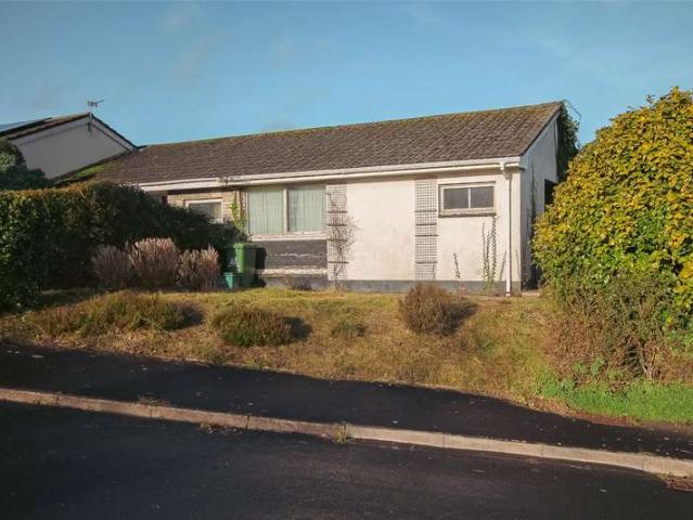 1 Bedroom Terraced Bungalow
