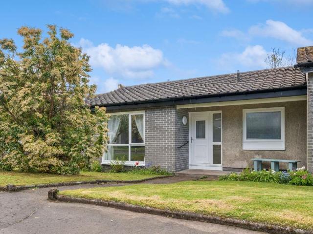 1 bedroom terraced bungalow for sale