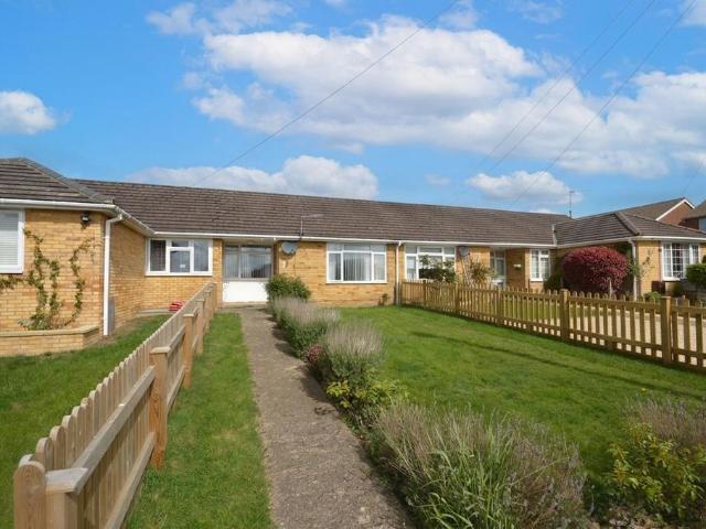 1 bedroom terraced bungalow for sale