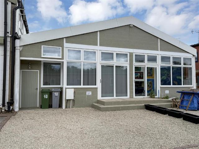 1 bedroom terraced bungalow for sale