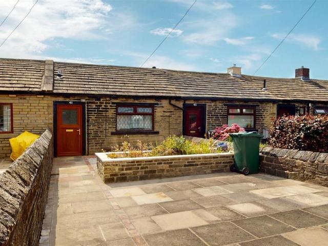 1 bedroom terraced bungalow for sale