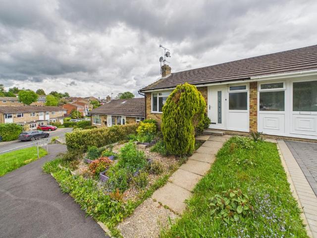 1 bedroom terraced bungalow for sale