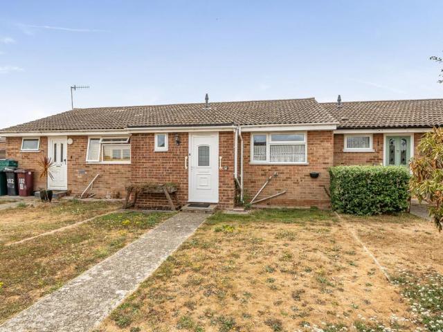 1 bedroom terraced bungalow for sale