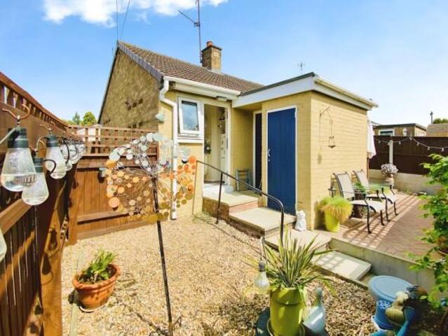 1 bedroom terraced bungalow for sale in Sextant Road, Leicester, LE5