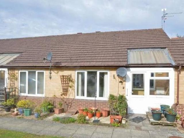1 bedroom terraced bungalow for sale in Willow Tree Gardens School Street Hillmorton Rugby CV21