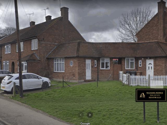 1 bedroom terraced bungalow to rent