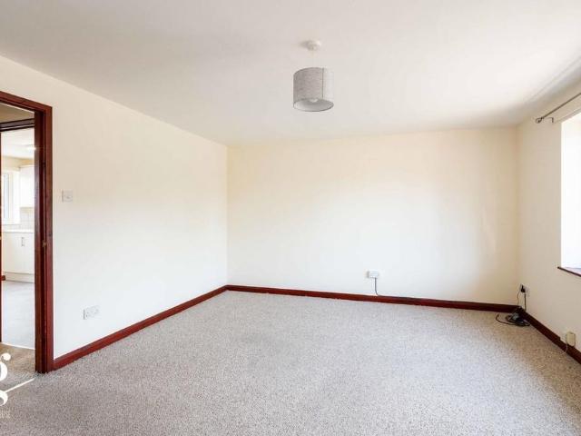 1 bedroom terraced bungalow to rent