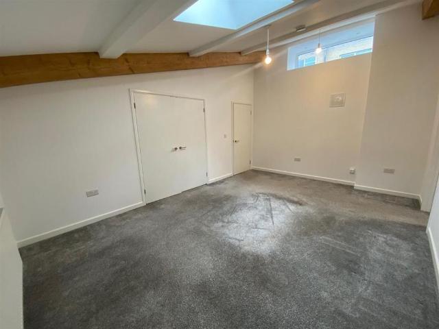 1 bedroom terraced bungalow to rent