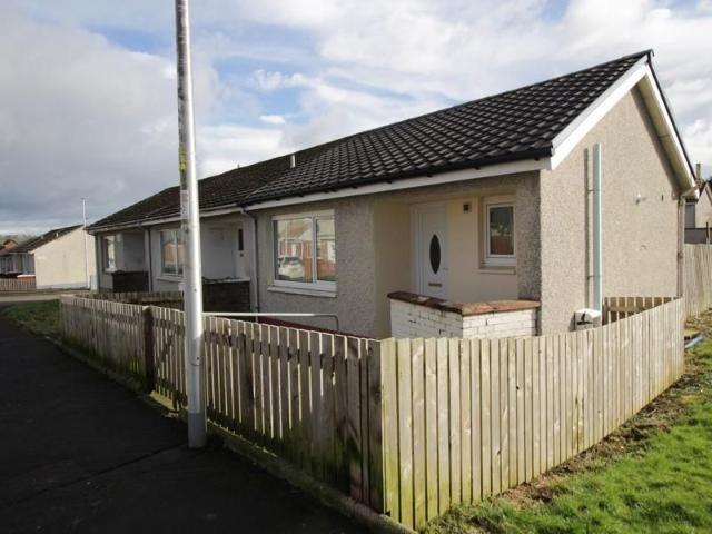 1 bedroom terraced bungalow to rent